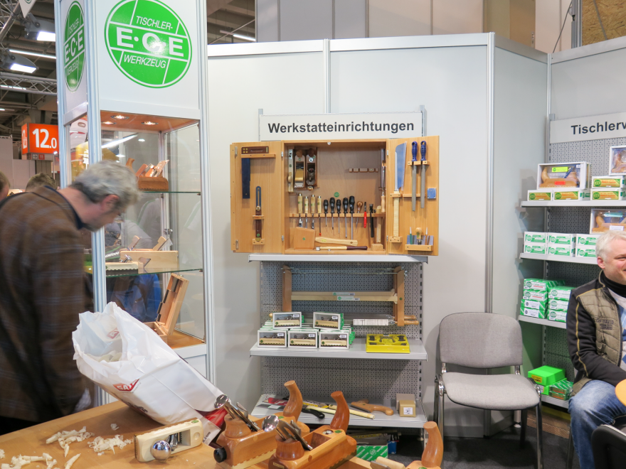 Rounding Up the Best Tools from Holz-Handwerk 2016 - Core77
