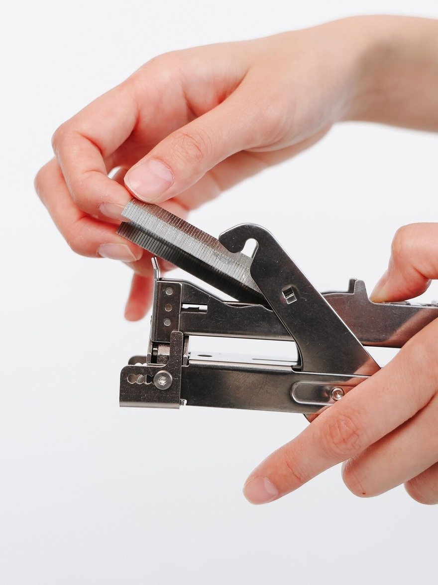 The Cornervery: A 90-Degree Stapler - Core77