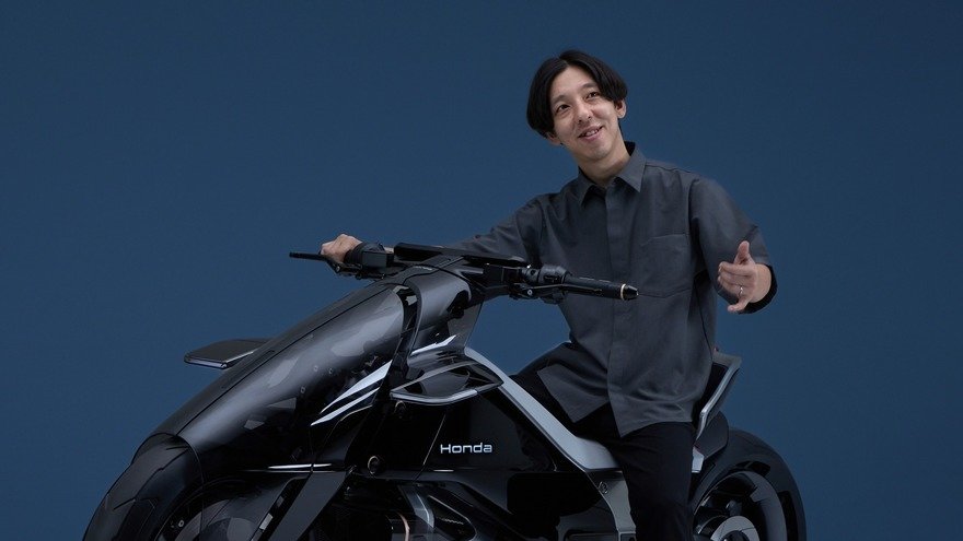 Motorcycle Design Case Study: Honda Shoots for a "Completely New Riding ...