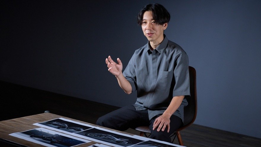 Motorcycle Design Case Study: Honda Shoots for a "Completely New Riding ...