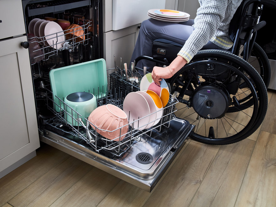 Whirlpool® Dishwasher with Spin&Load Rack - by Whirlpool Design Group ...