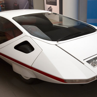 Pininfarina's 50-Year-Old Modulo Design Still Looks Like the Car of the ...