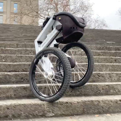 Wheelchair of the Future? The Ascento Pro, an Amazing Two-Wheeled Robot - Core77