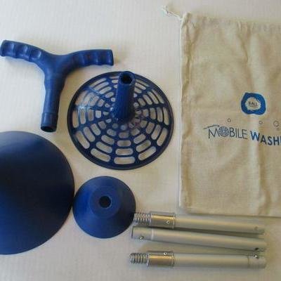 Human-Powered Laundry Object: The Breathing Mobile Washer - Core77