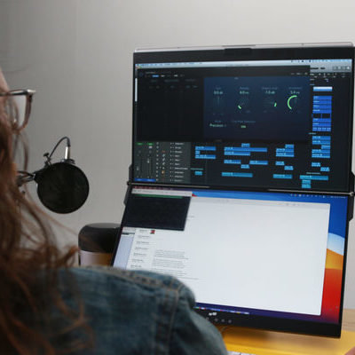 The Geminos: A More Ergonomic Two-in-One Monitor - Core77