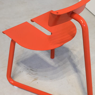 The Sort-of One-Legged, Sort-of Nesting SPC Chair - Core77