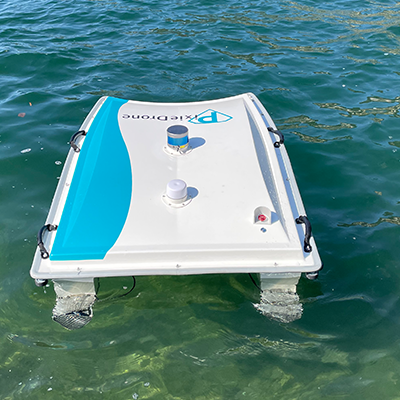 The PixieDrone: A Floating Garbage-Collecting Robot - Core77