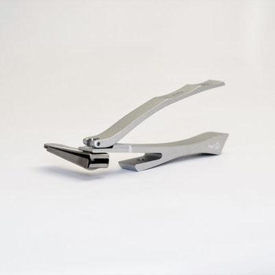 Ergonomically Superior Rotating Nail Clippers - Core77