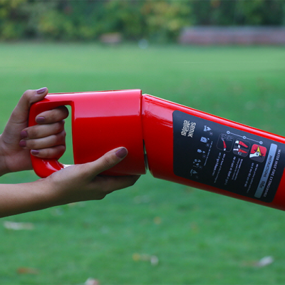 An Instinctive Fire-Extinguisher Redesign That's Easy to Use During ...