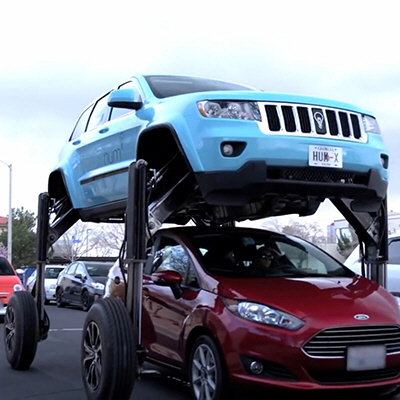 A Traffic-Straddling Jeep Cherokee - Core77