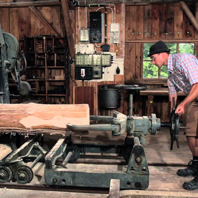 Two German Dudes Using Nifty Old-School Contraptions to Mill a Log Into ...