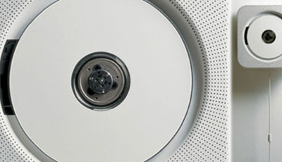Naoto Fukasawa's CD player for MUJI available in U.S. - Core77