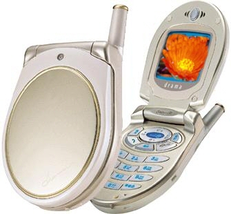 Samsung's new "ladies phone" (I - Core77