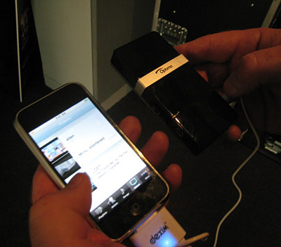 Optoma Pico Pocket Projector for iPhone/iPod, live at the Apple store ...