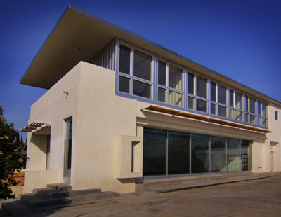 Peter DeMaria's shipping container church wins AIA award - Core77