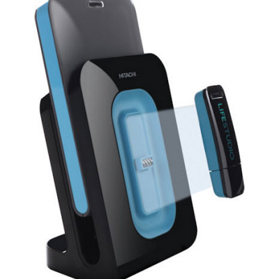 Hitachi's dockable LifeStudio drive and li'l USB buddy - Core77