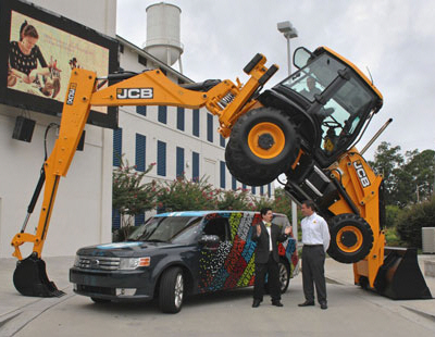 SCAD ID students collaborate with JCB on backhoe redesign - Core77