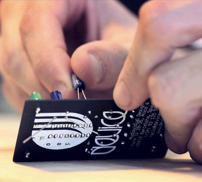 Device's PCB Business Card Looks Cool, Actually Does Something - Core77