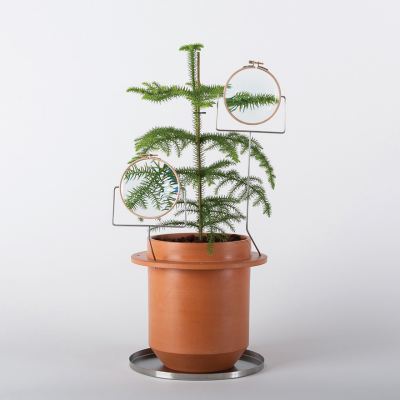The Phytophiler Flower Pot System: An Inspector Gadget-esque Growing ...