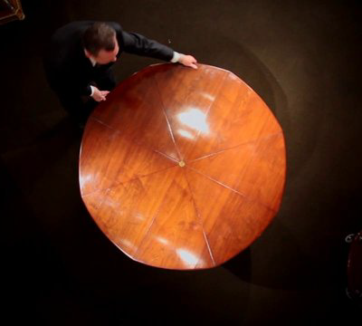 Did This Man Miss One of the Most Important Design Details of This Jupe ...