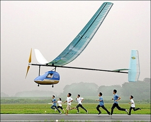 One-man plane runs on AA batteries - Core77