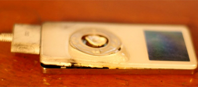 iPod nano explodes and melts - Core77